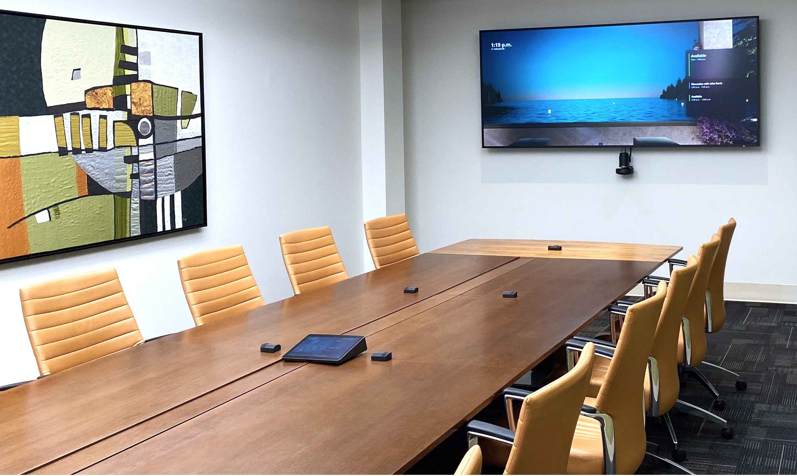 Signature Microsoft Teams Rooms | Applied Electronics