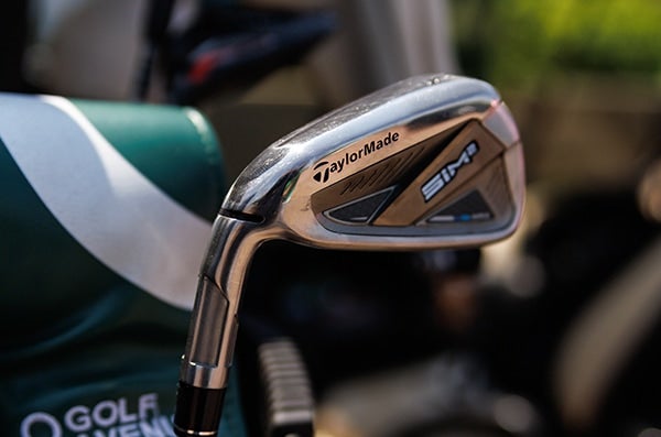 Best Golf Irons for Beginners – Expert vs AI | Golf Avenue